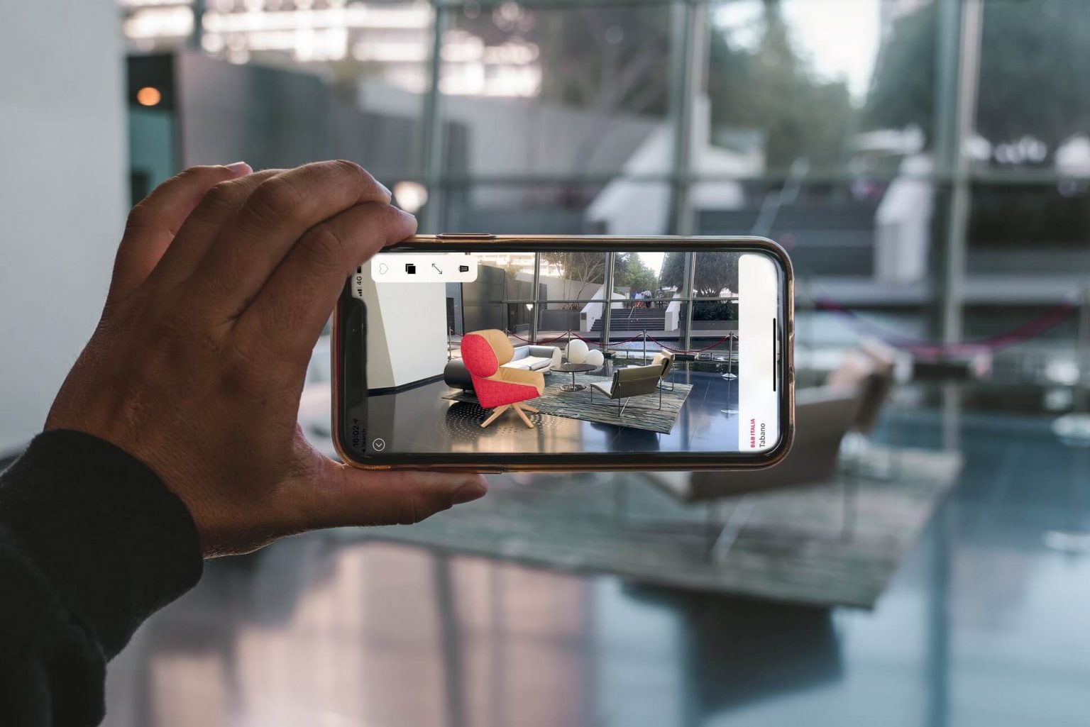 Augmented Reality vs Virtual Reality: all the differences | Zakeke